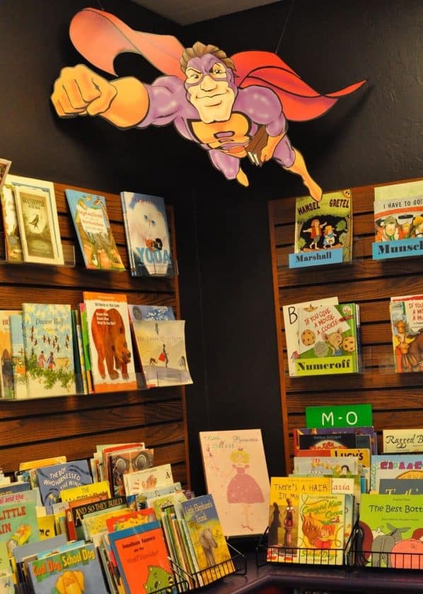 Ultimate Guide to Bookmans Tucson | TucsonTopia
