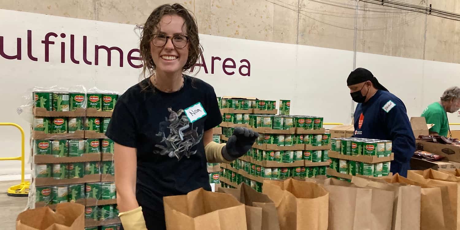 Volunteer in Tucson: Community Food Bank of Southern Arizona