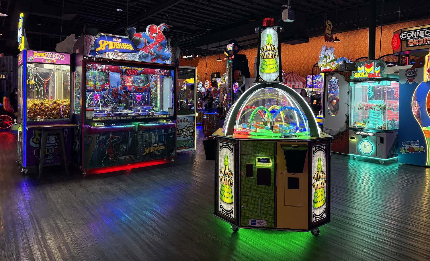 Roadies Guide - Lanes, Games, Gastropub! | TucsonTopia