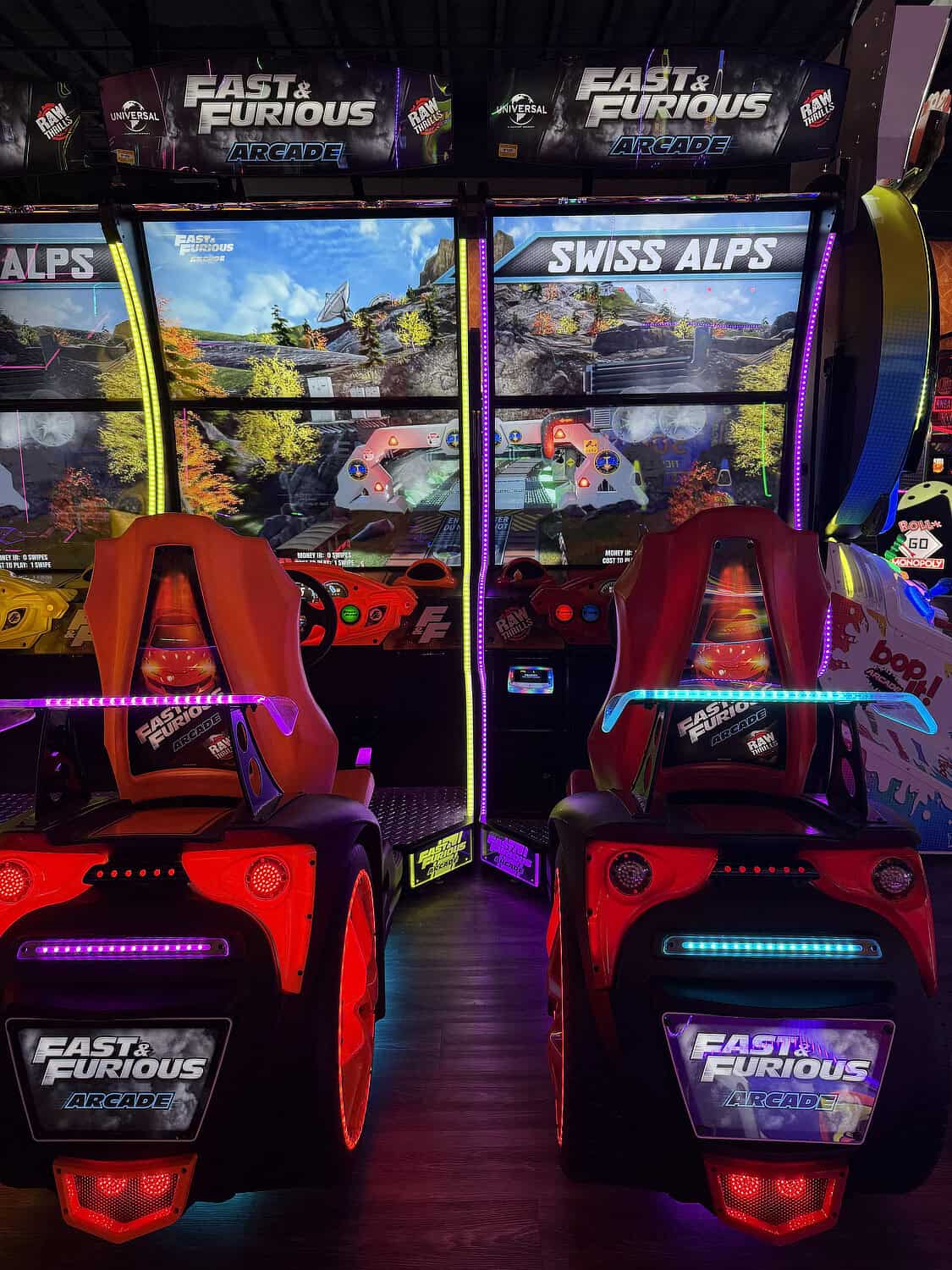 Roadies Guide - Lanes, Games, Gastropub! | TucsonTopia