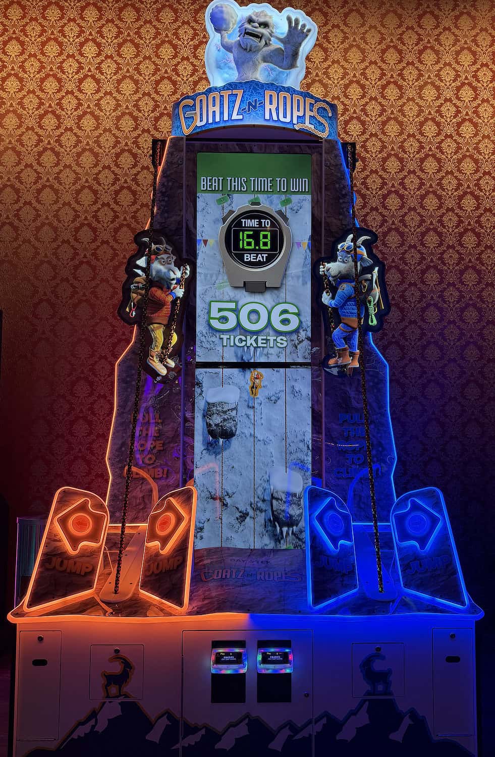 Roadies Guide - Lanes, Games, Gastropub! | TucsonTopia